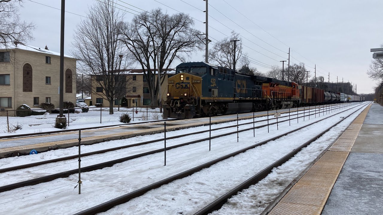 CSX 432 leading slow manifest freight train at River Grove Illinois ...