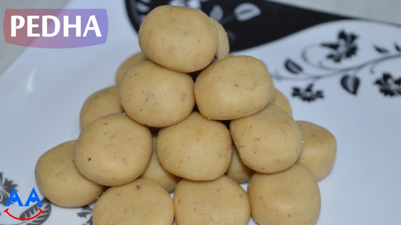Pedha recipe | हलवाई जैसा पेड़ा बनाएं घर पर | How to make Peda at home ...