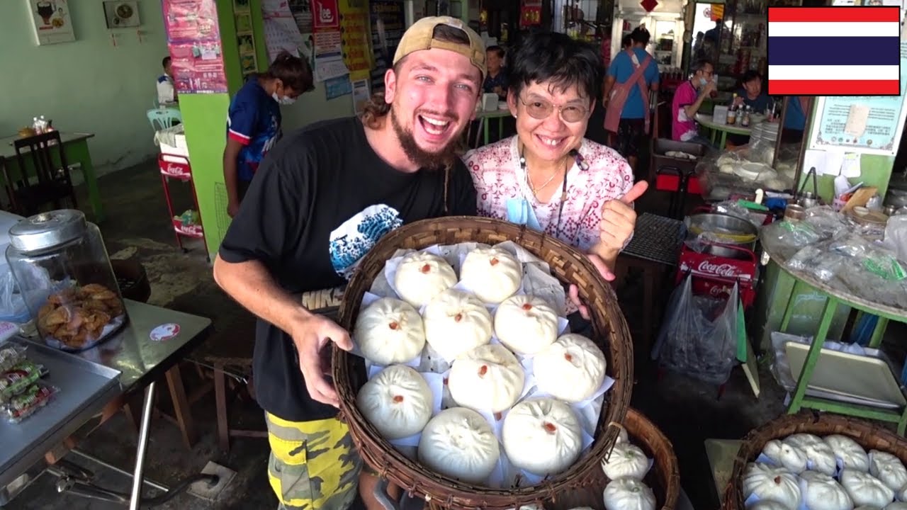 LEGENDARY Thai Food In SONGKHLA 🇹🇭 - YouTube