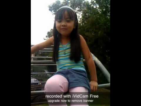 Chloe crazy over Justin Bieber! She said he is disgusting NOW coz he kisses many girls! LOL.mov