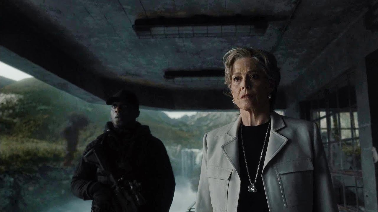 Abyss destruction...Final scene - The Gorge 2025 (action, adventure ...