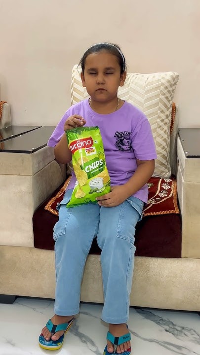 Anaya aur Papa Ye Kya Kar Rahe Hai 🤣🤣 #comedy #nannuchunnu #shorts - YouTube