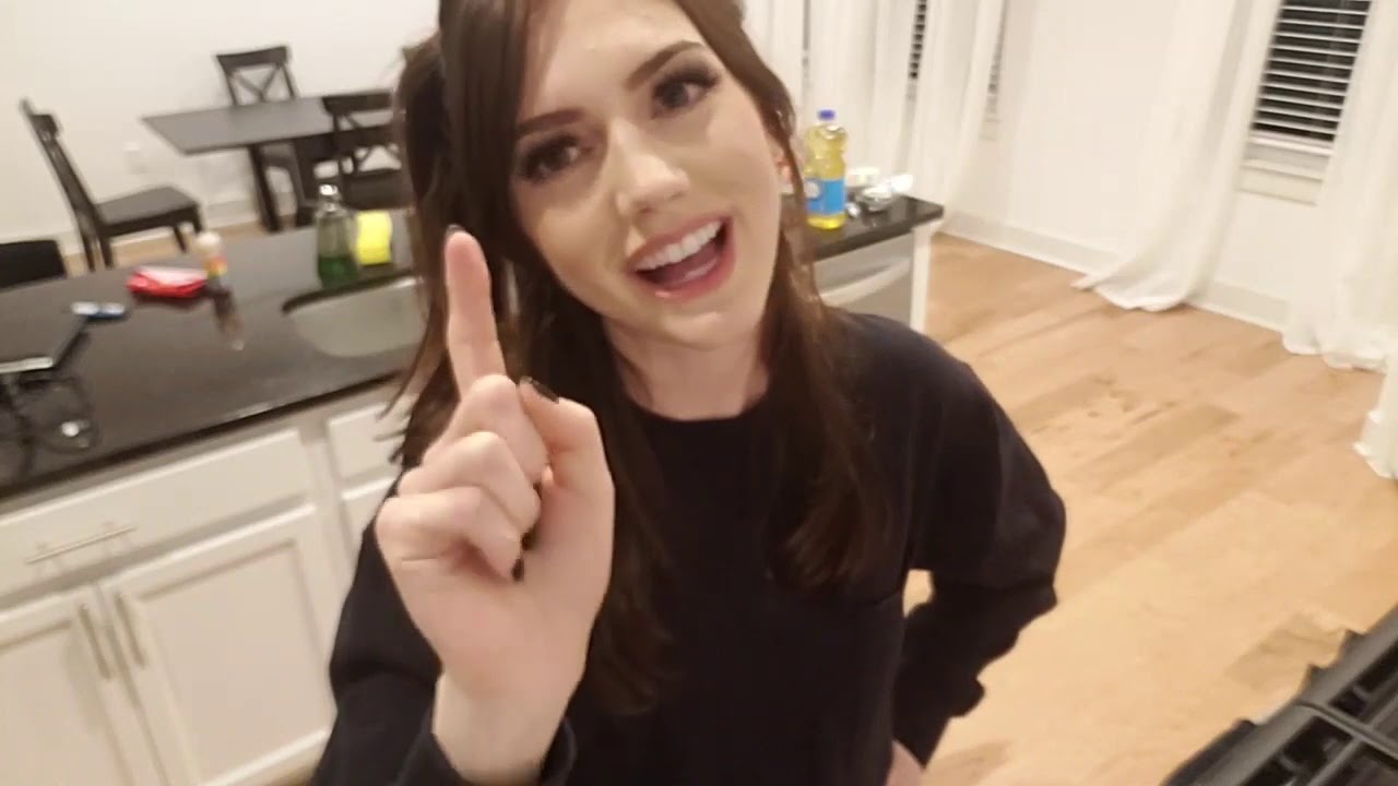 [10/11/2019] Kimcella VOD | Cupcakes and celebrations - YouTube