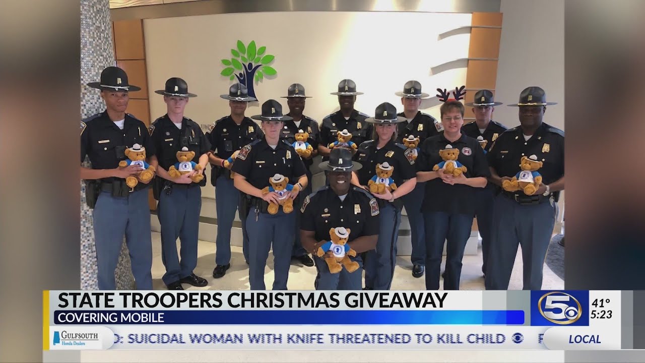 Alabama State Troopers spread holiday cheer to young patients - YouTube