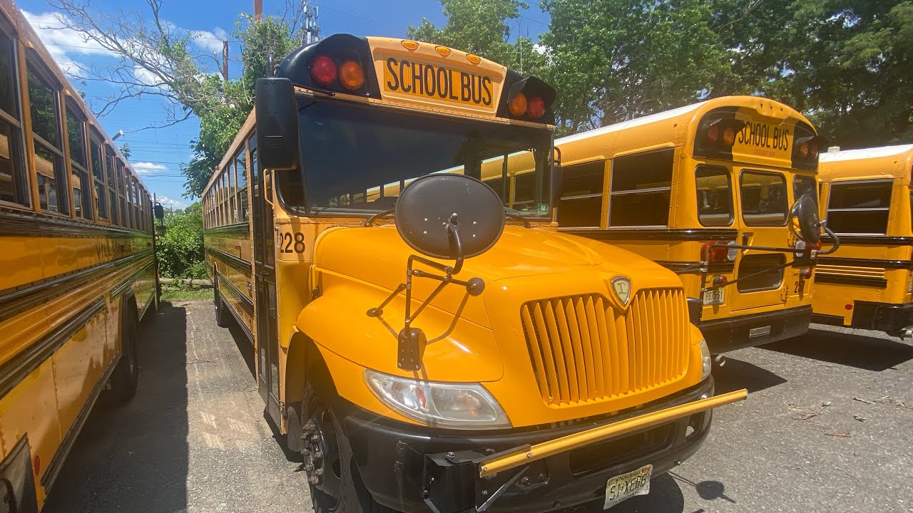 Villani bus- 228 Driving in a 2009 IC CE 300 School Bus Afternoon Ride ...