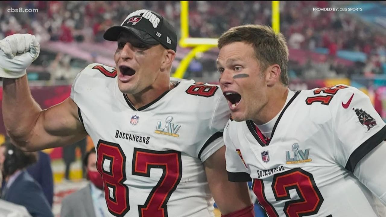 Live from Tampa for the Super Bowl Skyler Henry - YouTube