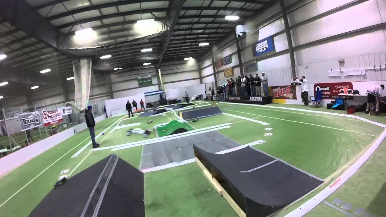 Twisted RC Raceway Turf Wars 2015 2WD mod buggy A - YouTube