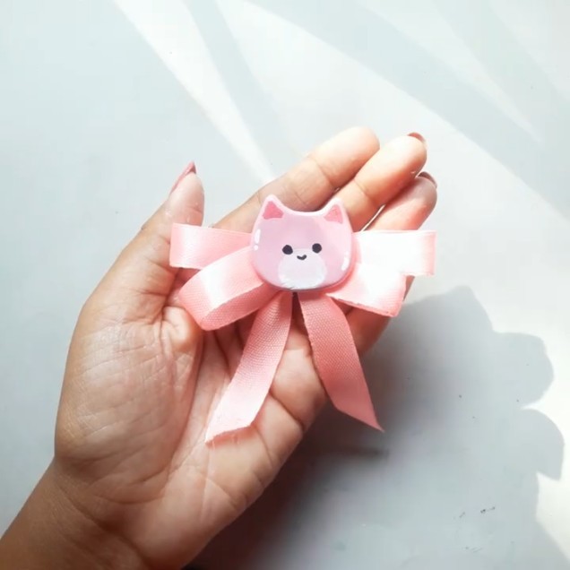 How to make keychain with clay🐻🎀 | DIY clay keychain💖🦋| keychain making ...