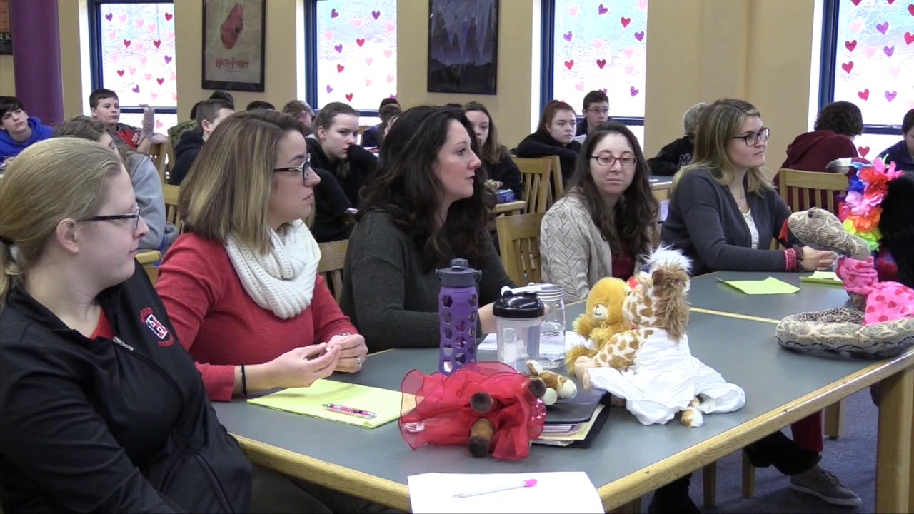 Hanson Middle School Shark Tank. - YouTube