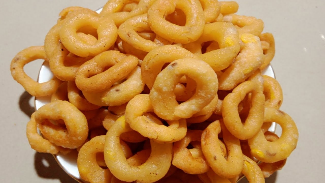 Crispy Chakodi || Kodubale || Winis Kitchen - YouTube