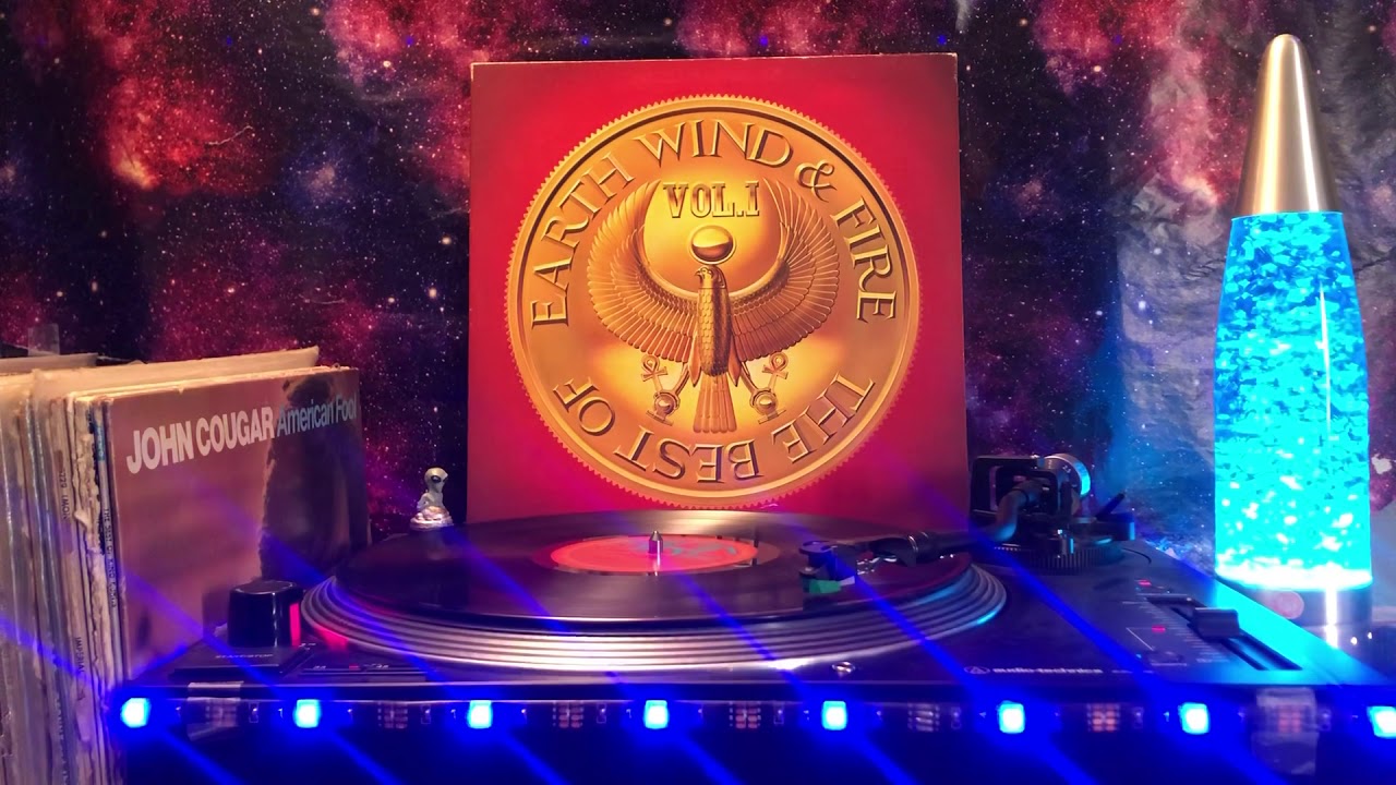 Earth, Wind & Fire - Fantasy - YouTube