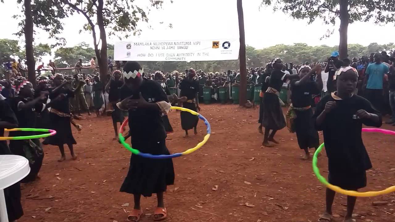 Refugee Children in Nduta camp, Tanzania - YouTube