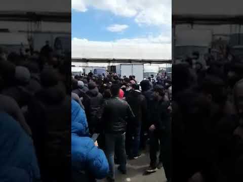 Insafsiz,acgoz milyardere qarsi milletimizin etirazi.Moskva.