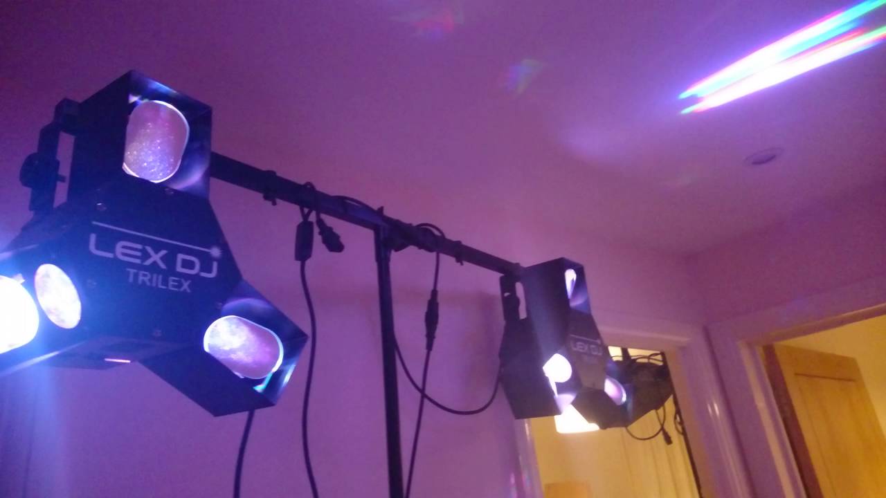 Lex Lighting DJ Trilex Light DMX RGB LED Scanner - In Dark - YouTube