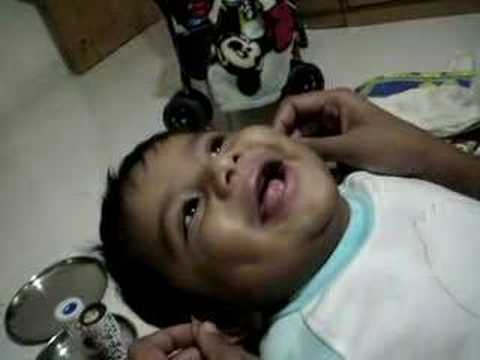 Tickle my ear - YouTube