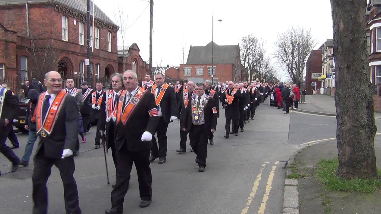 UDR MEMORIAL PARADE BELFAST 23/2/13 - YouTube