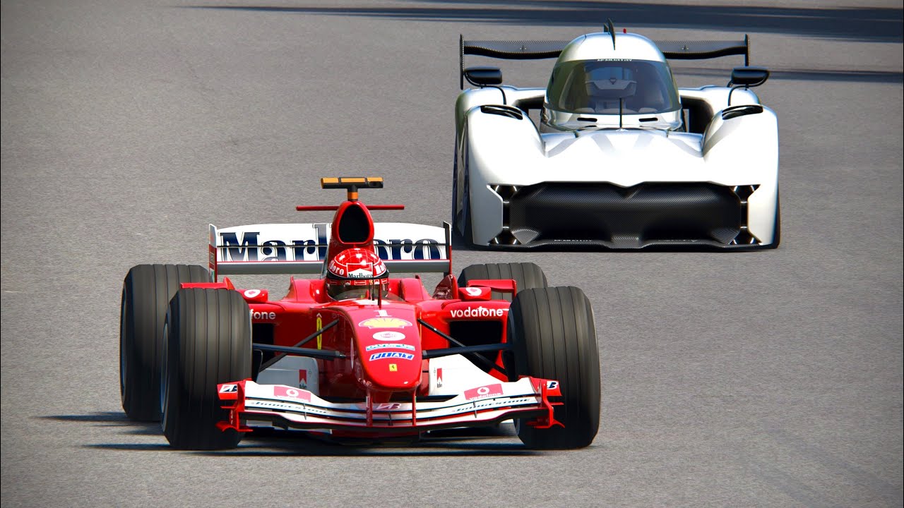 McMurtry Spéirling vs Ferrari F1 2004 at Imola - YouTube