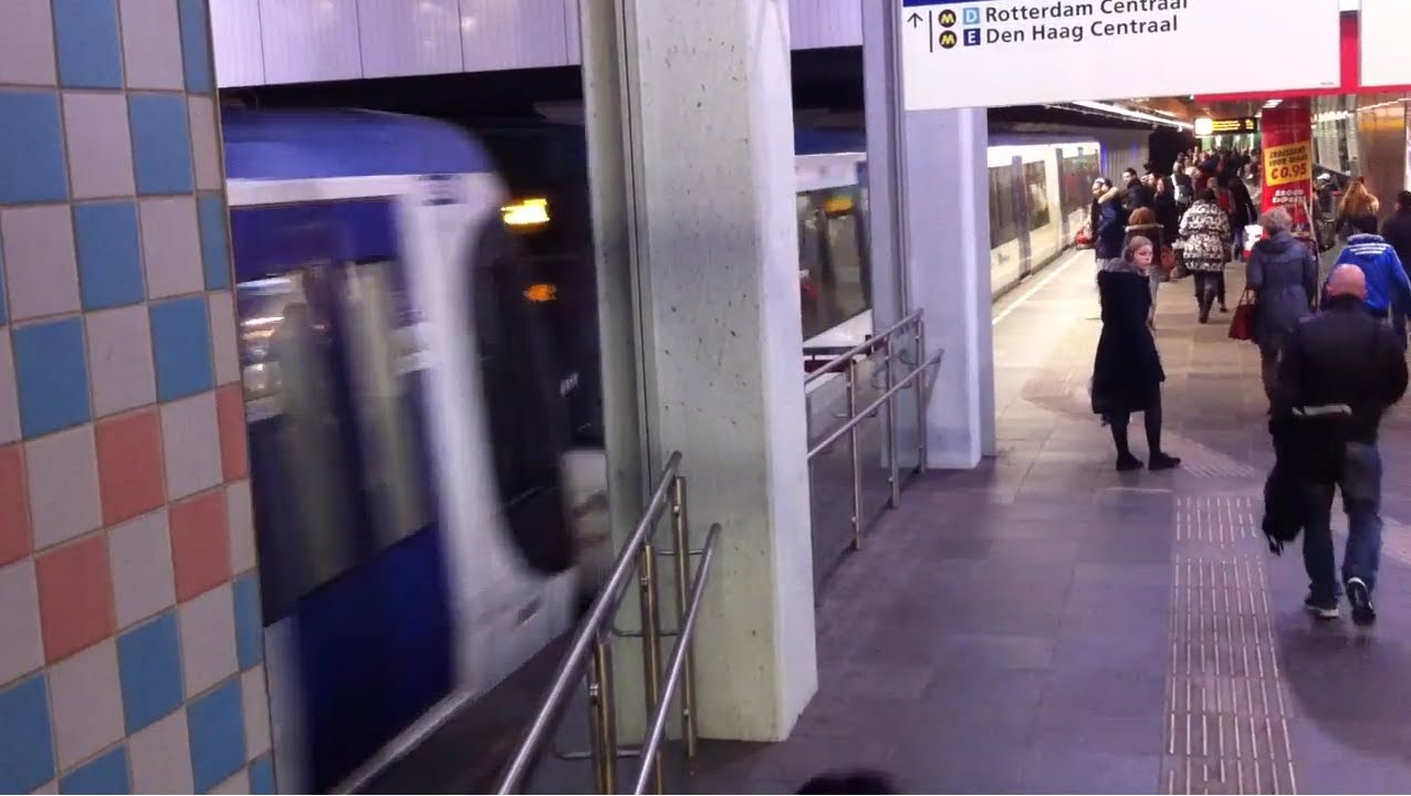 RET Metro Type B Richting De Akkers & Aankomst RSG3 Richting Den Haag ...