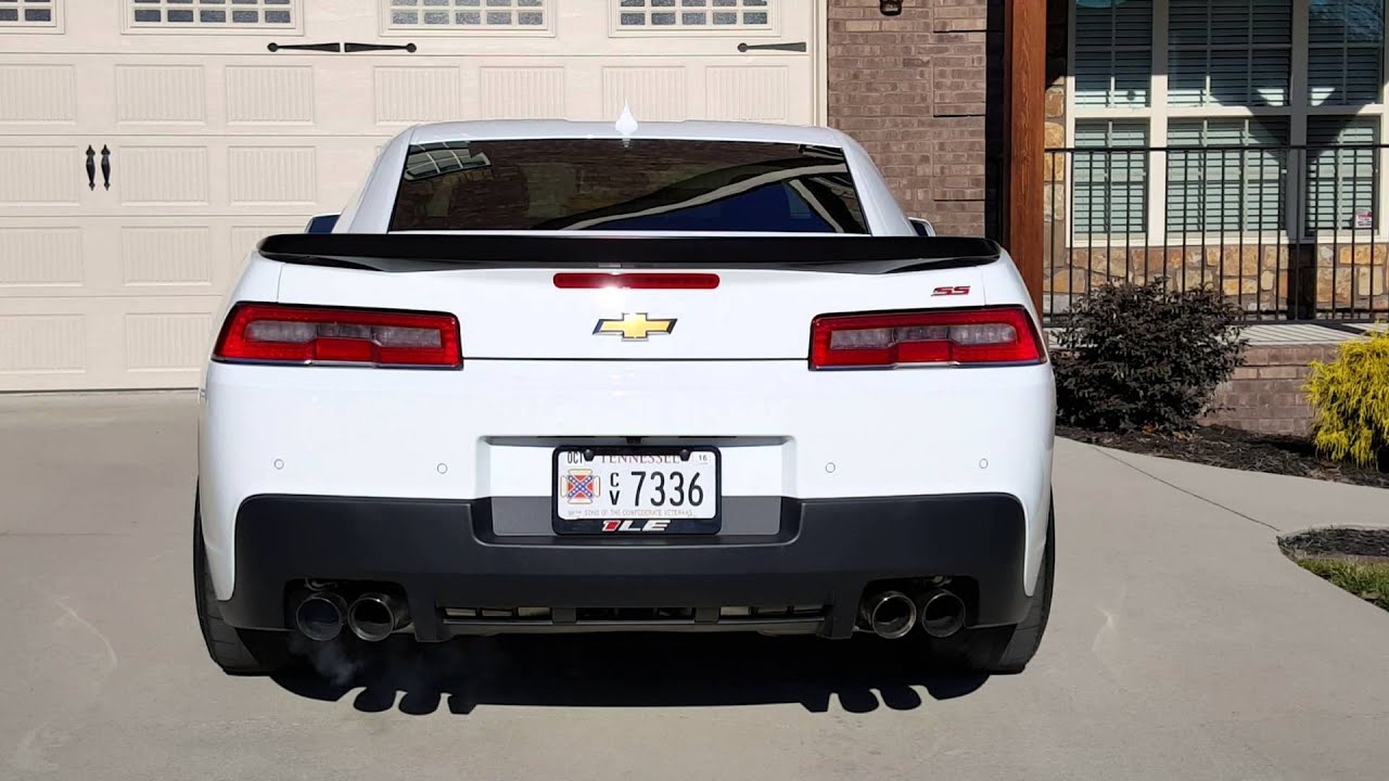 2015 Vengeance Racing Camaro 1LE warm start & rev - YouTube