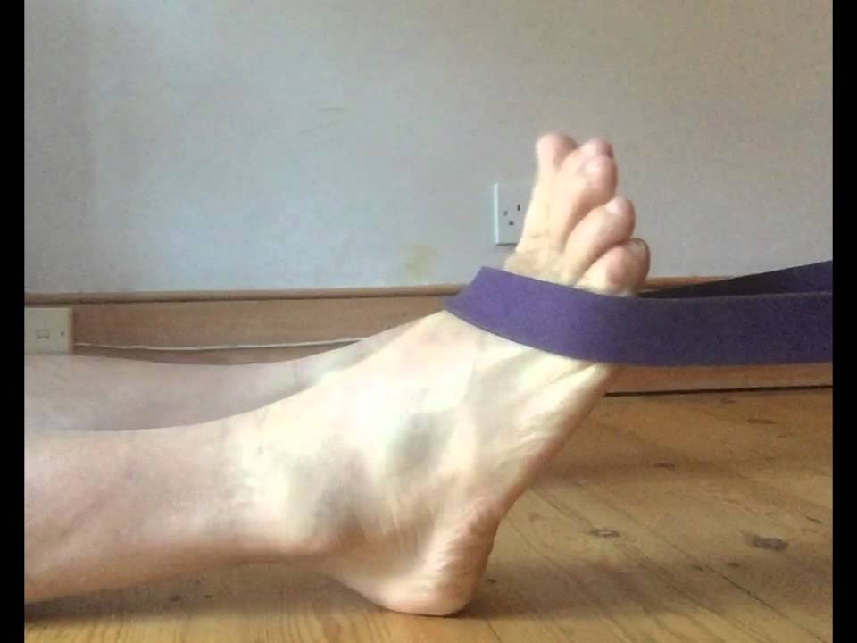 Ankle Exercises - Dorsi Flexion - YouTube