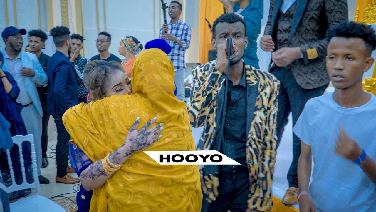 KHAALID KAAMIL OO LA ILMEEYAY HEESTII HOOYO - YouTube