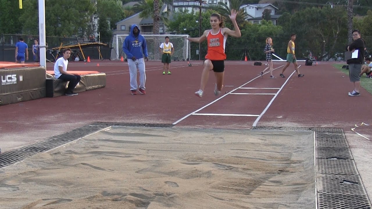 2017 TF - Rio Hondo Finals (Varsity Girls Triple Jump) - YouTube