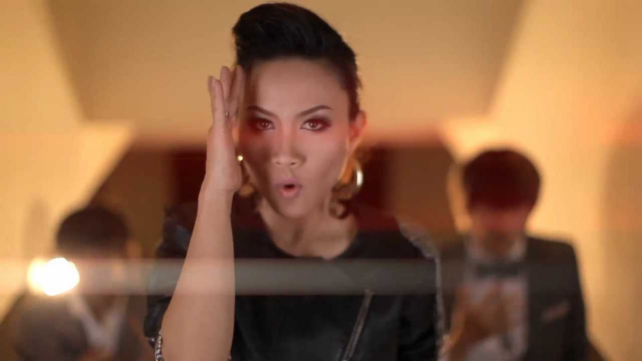 Aluna - Hi So,... Hi Soul?_Official Music Video - YouTube