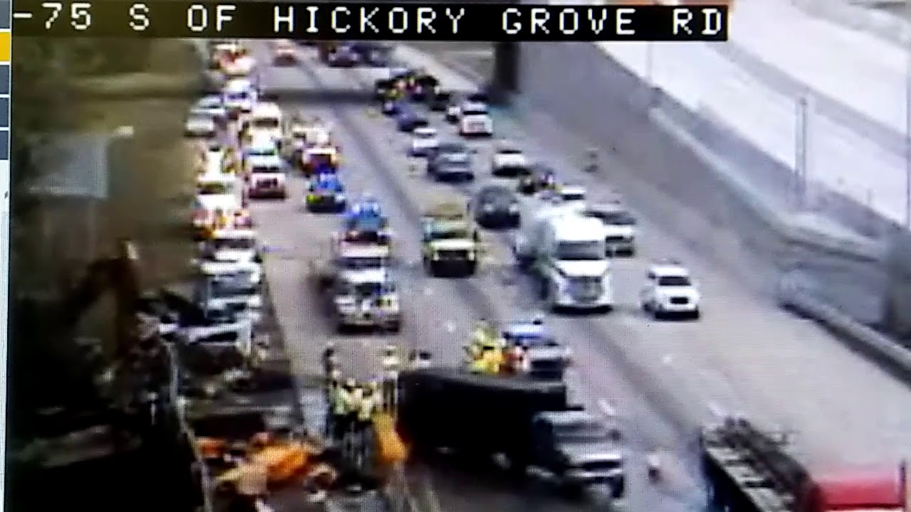 UPDATE: Major crash I-75 South before Wade Green - YouTube