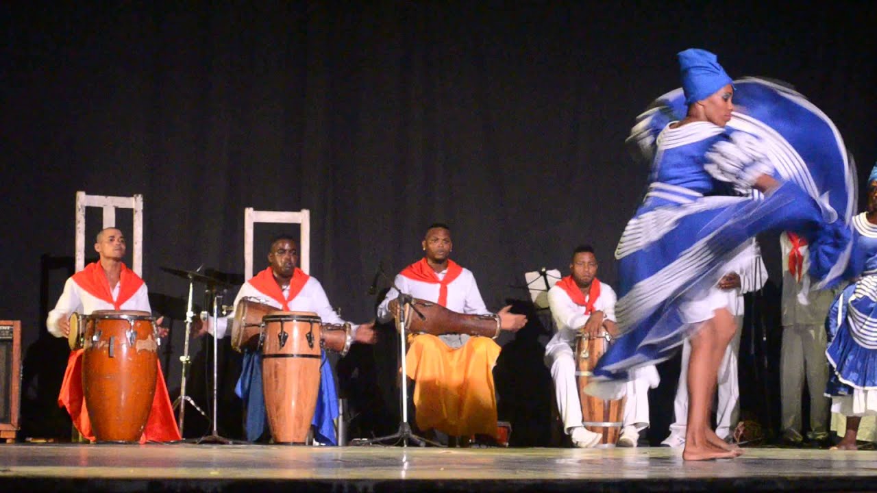 Yemayá Dance Performance in Cuba - YouTube