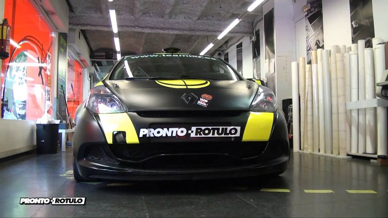 Conoces nuestro slogan We Are Back? Renault Clio Copa Car Wrapping by ...