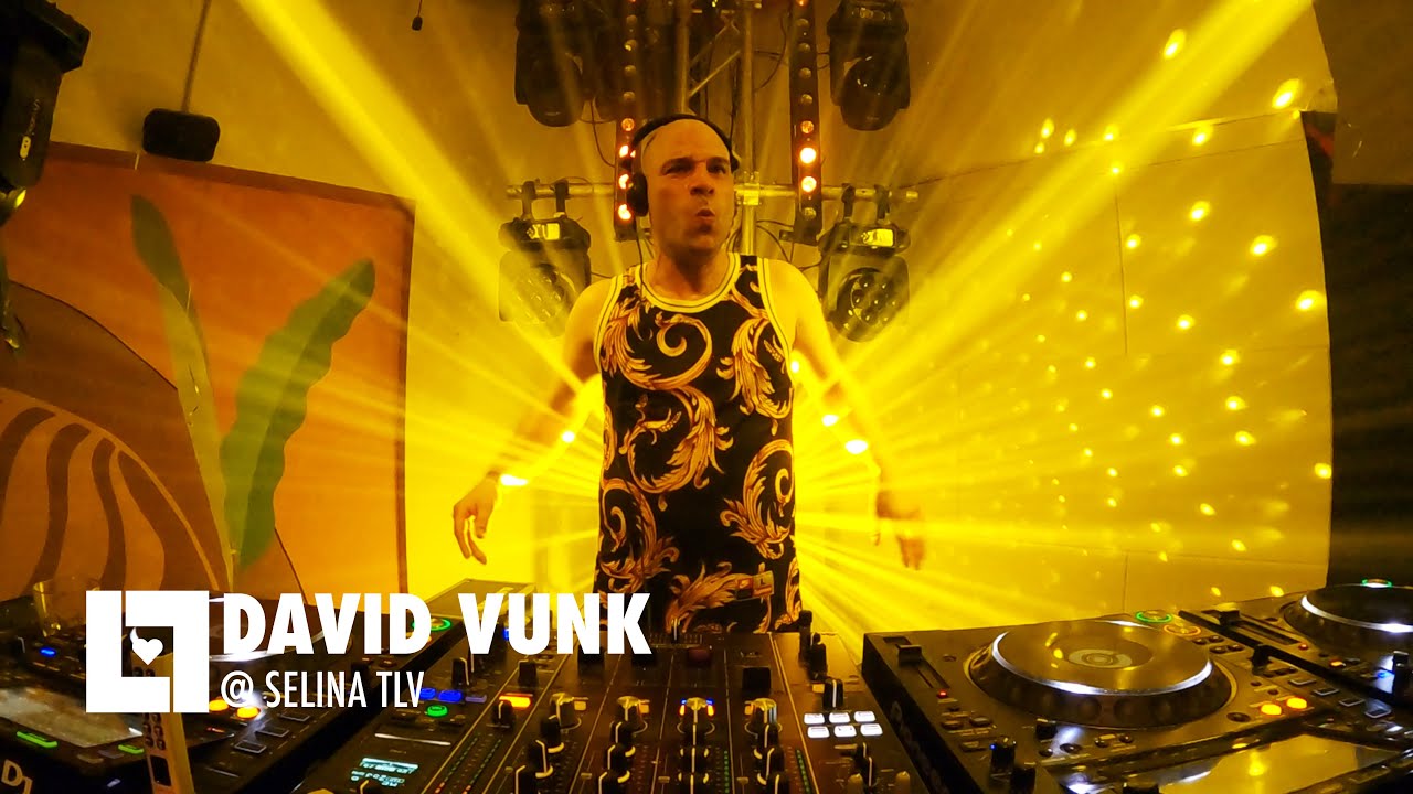 DAVID VUNK | level x Ein Gag @ Selina - YouTube
