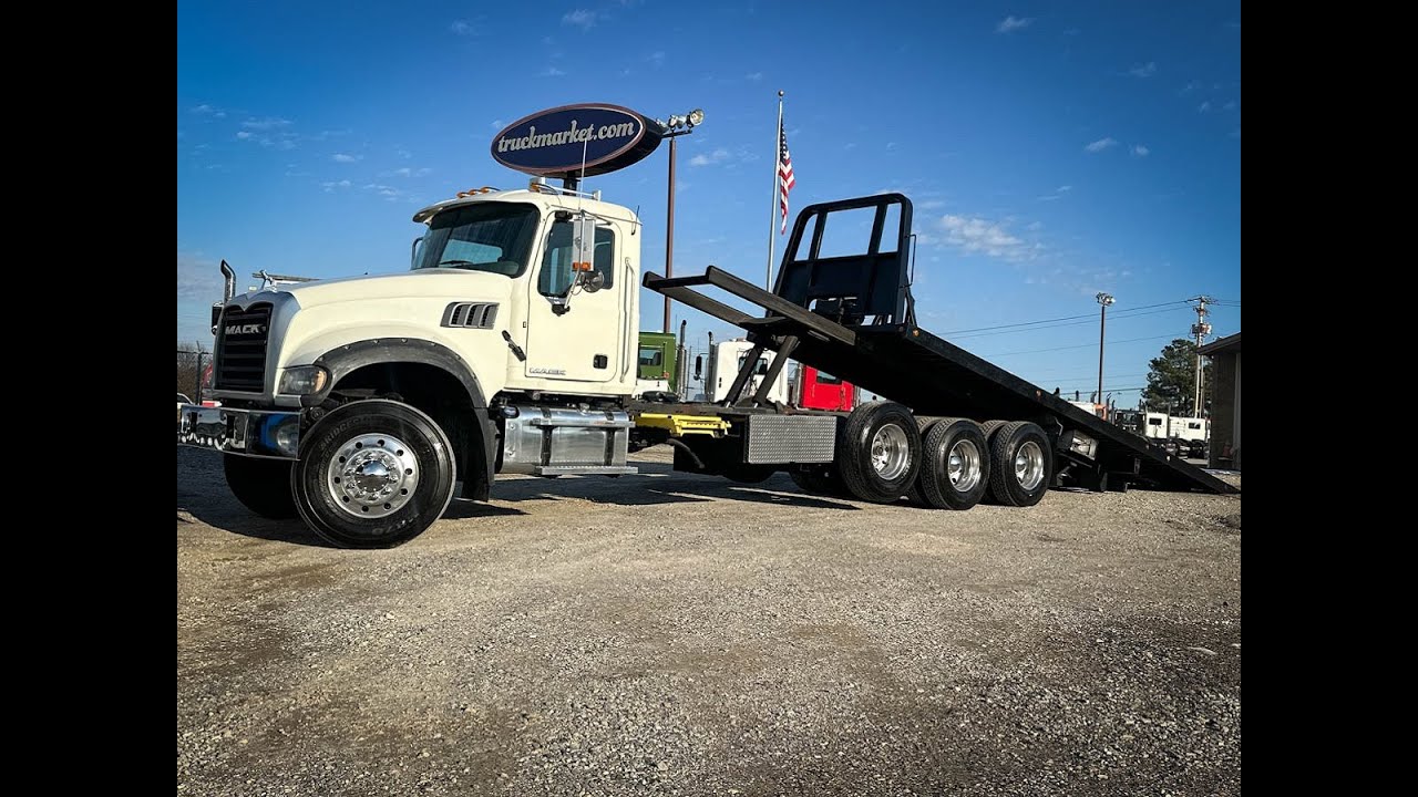 2016 Mack GU433 Tri Axle Rollback - YouTube