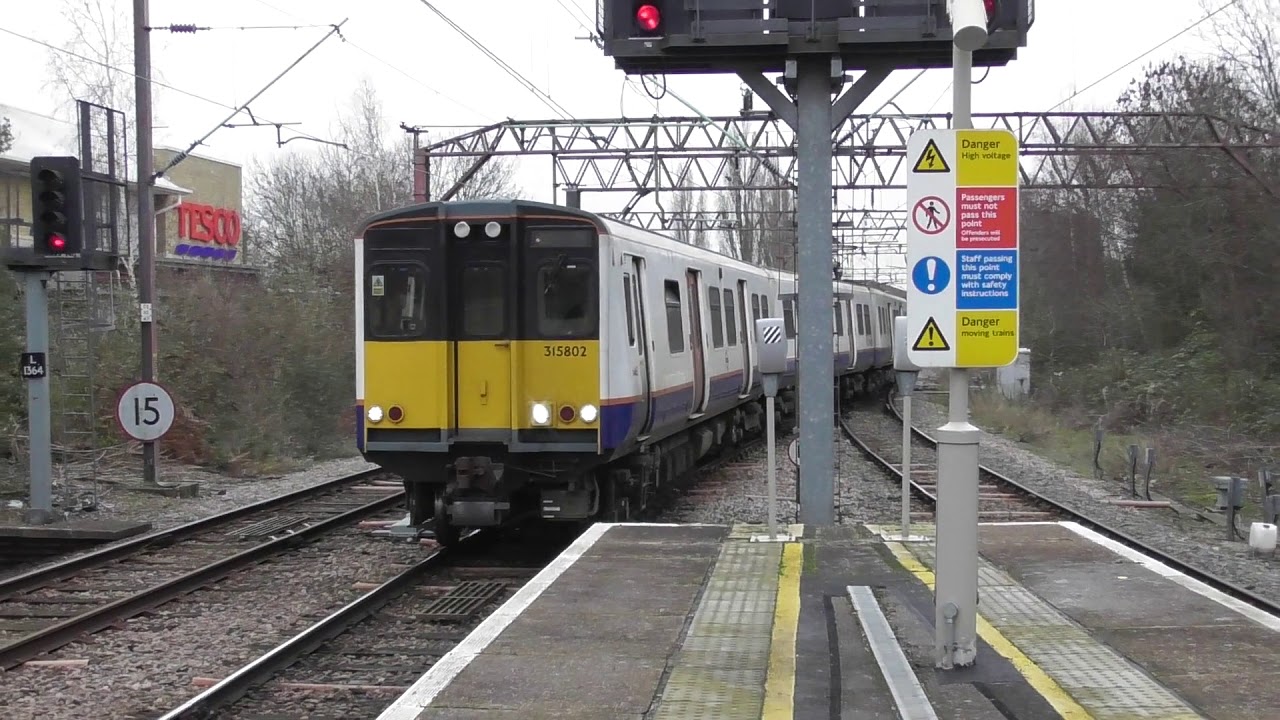 Enfield Town Station 10/1/19 - YouTube
