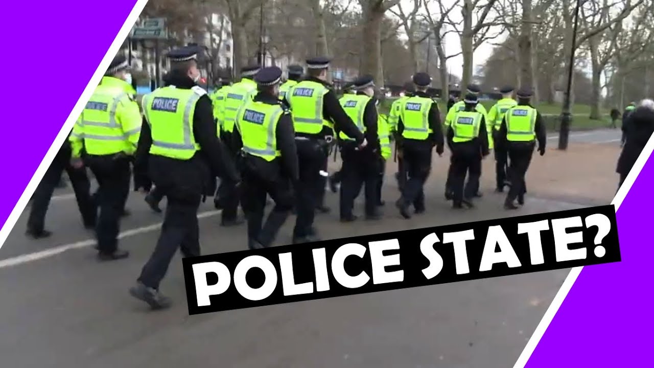 Watch 👀 Police MARCHING Like ARMY Through Quiet Hyde Park London Hugo ...