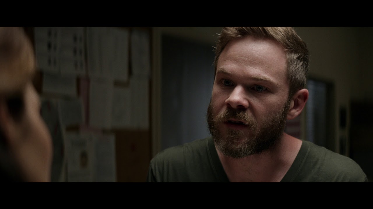 Darkness Falls Trailer - YouTube
