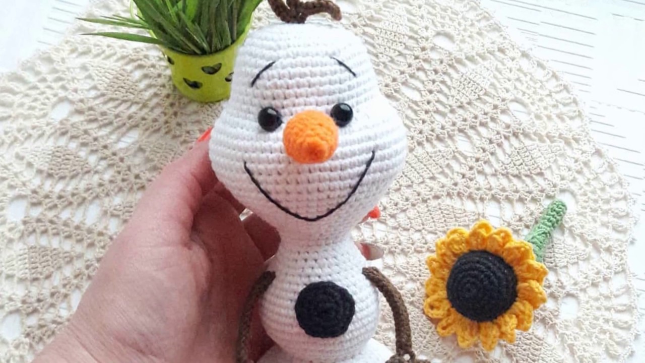Crochet Olaf the snowman Free amigurumi pattern - YouTube