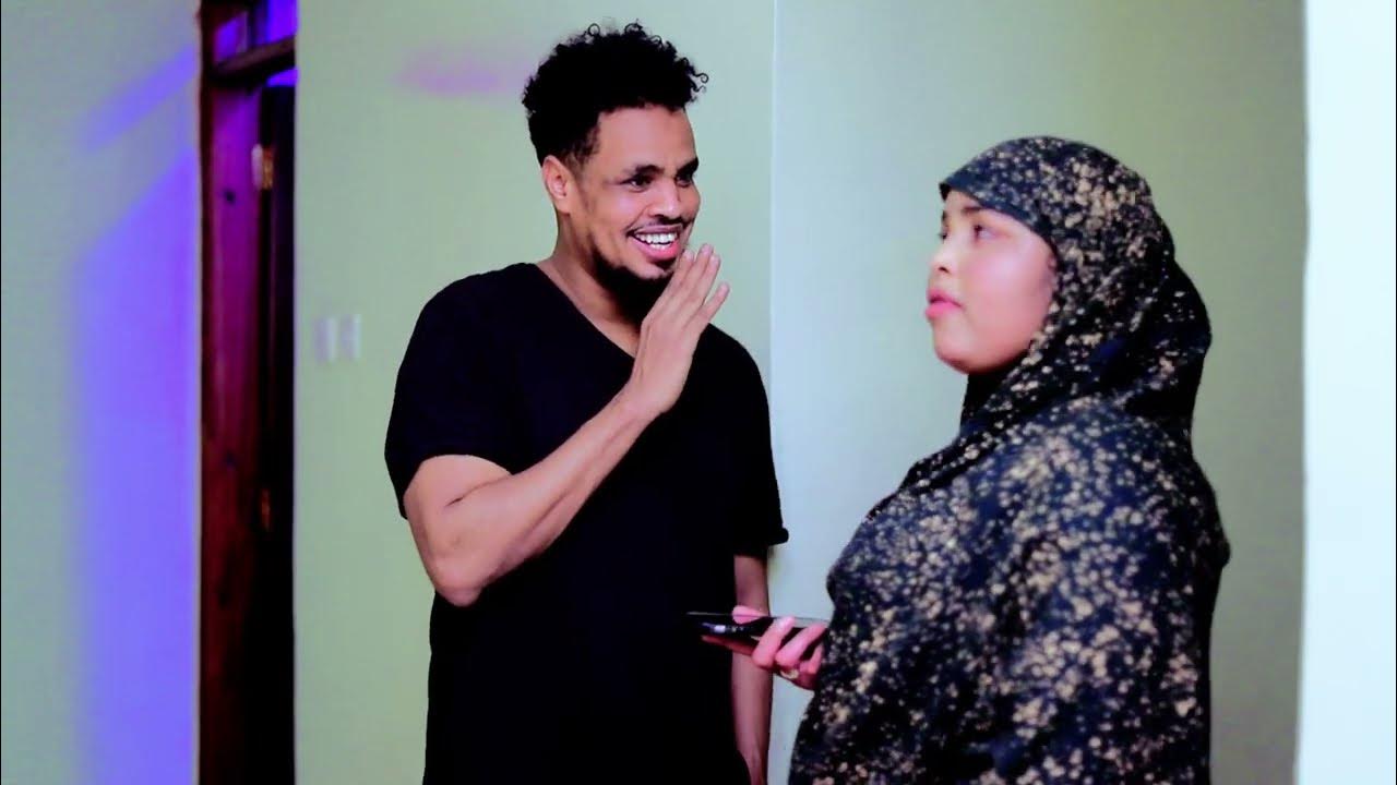 Kiis Ayaa Qoorta La Ii Galiyay Baxar Ayaan Kujiraa - YouTube