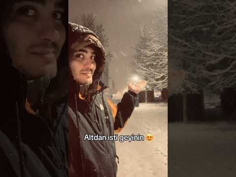 Romantik Mehman. Qar yağır. Altdan isti geyinin. Sağlam olun! Xəstələnsəniz vay halınıza.😁