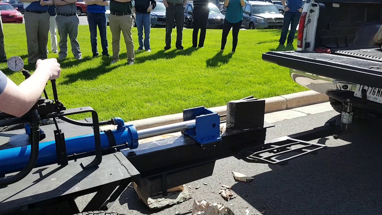 Hydraulic Splitter - Big Chunk - YouTube