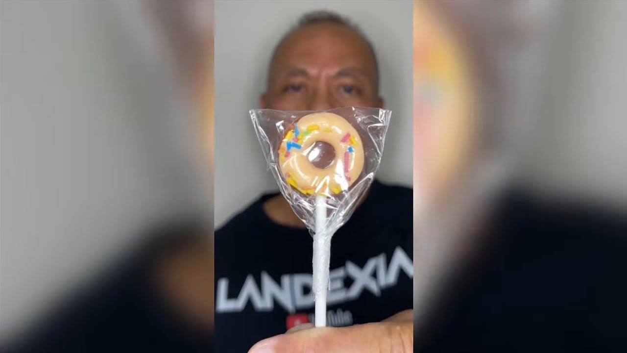 👂ASMR LITTLE TEMPTATIONS DONUT WITH SPRINKLES LOLLIPOP CANDY ORANGE ...