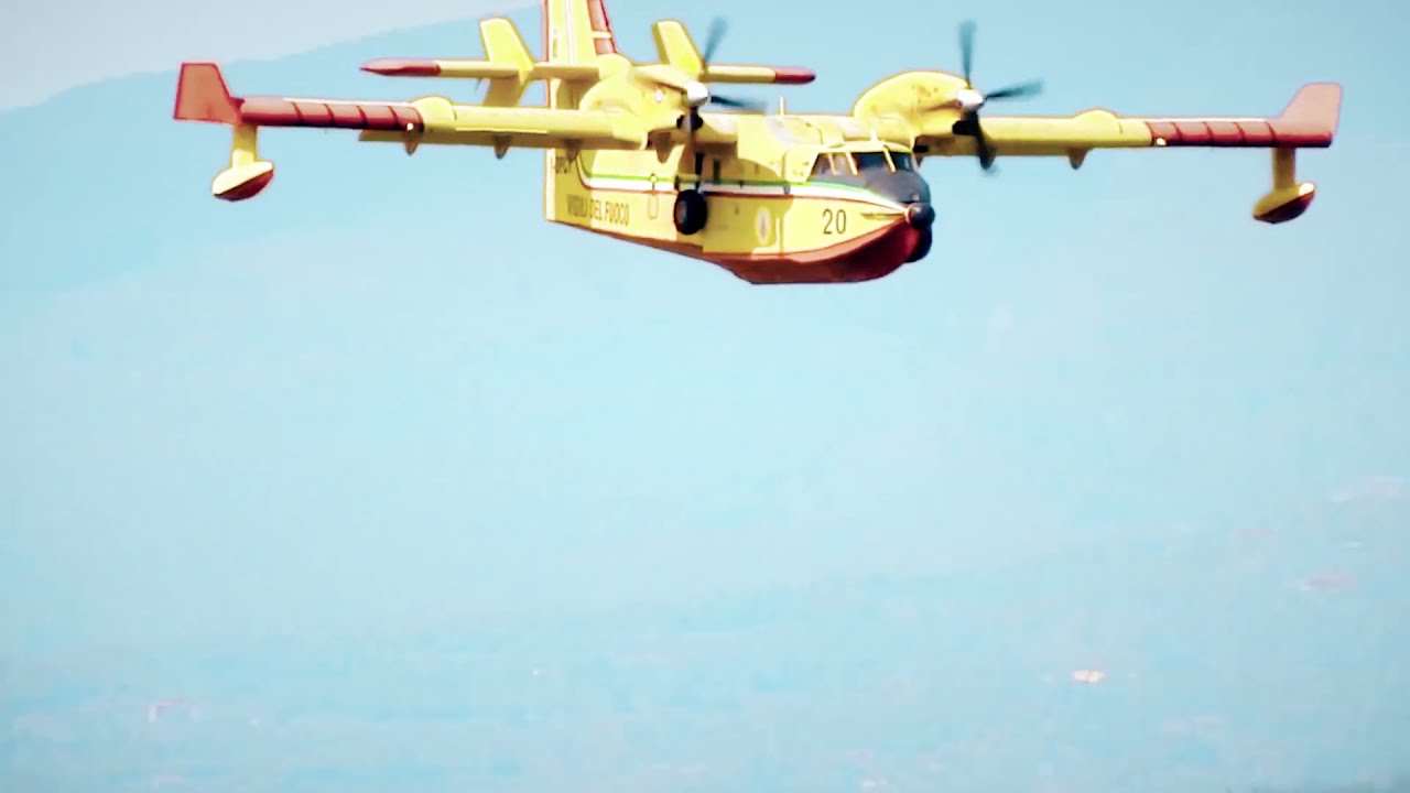 Introducing Canadair CL-515 - YouTube