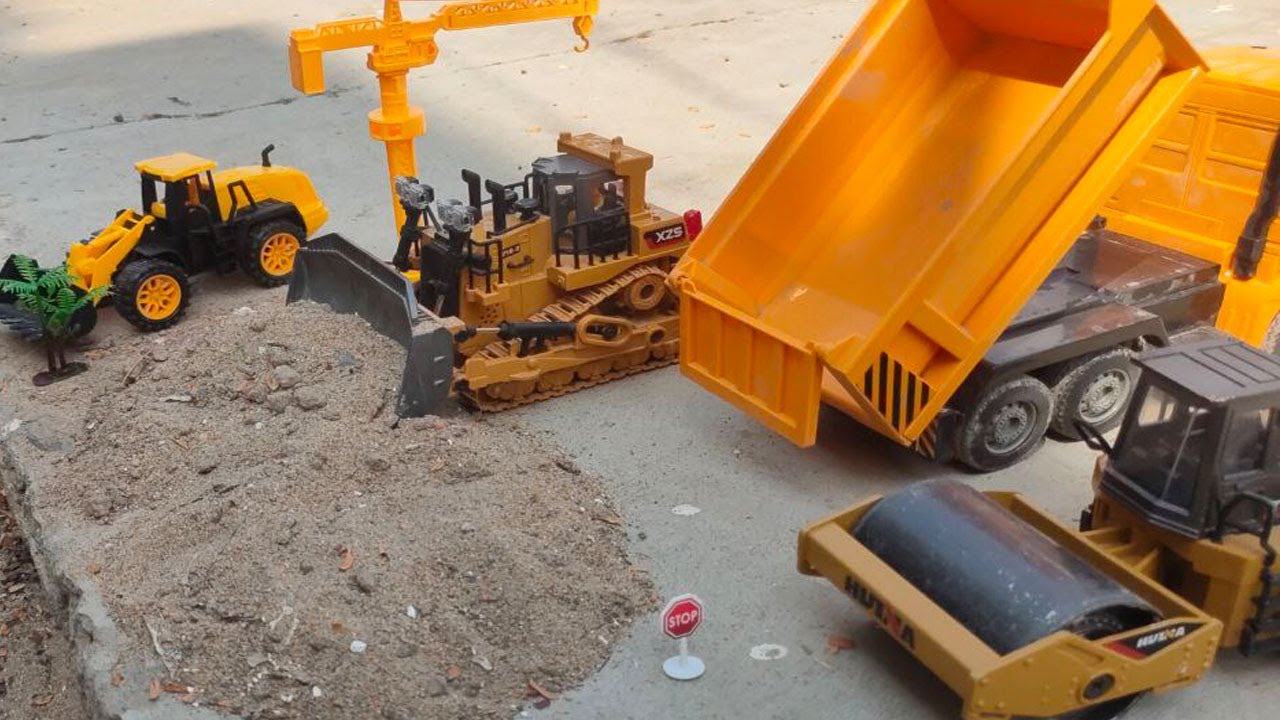 AMAZING RC DUMP TRUCK AND RC ULLDZER ON SAND WORK - AMAZING RC VIDEO ...