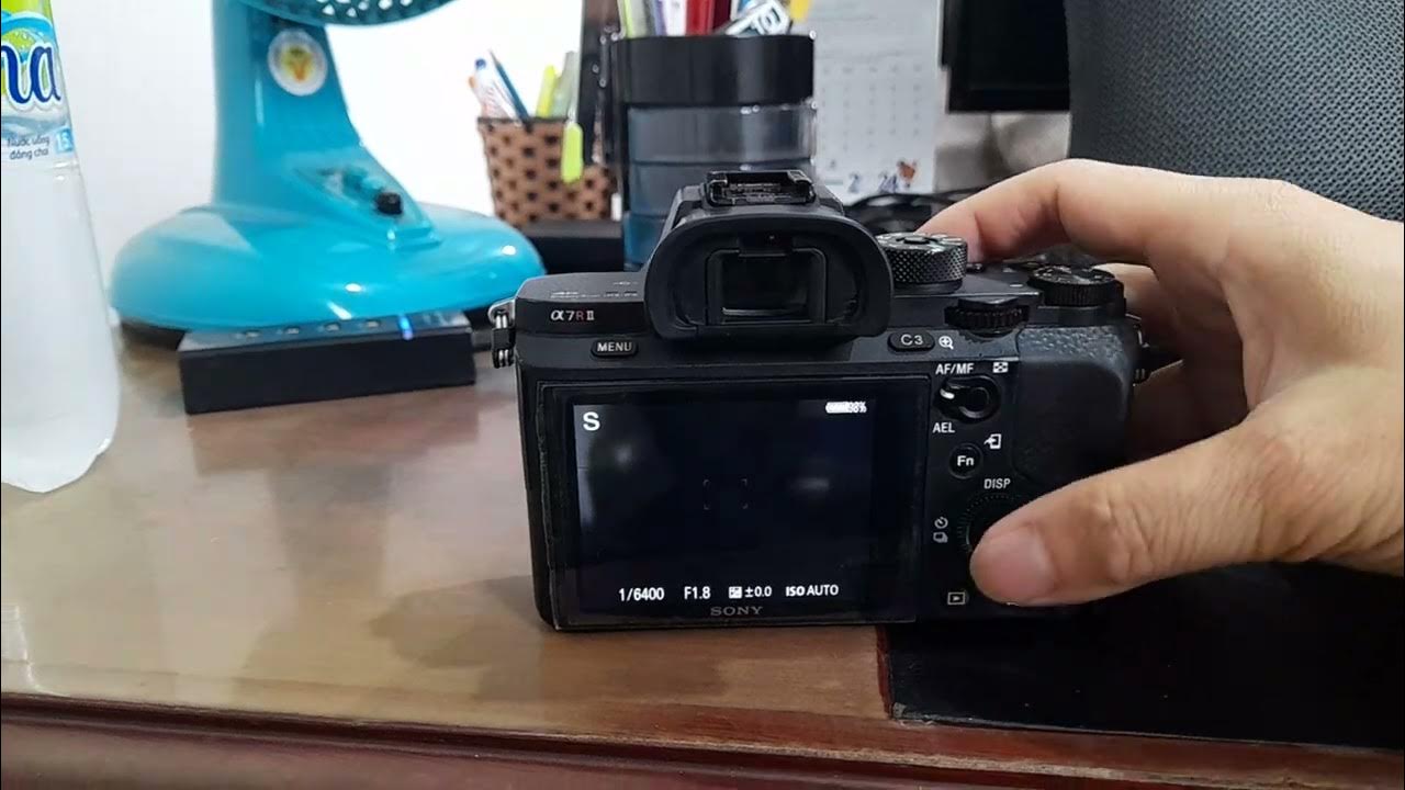 Cách bật đường lưới trên Sony A7R2 - YouTube