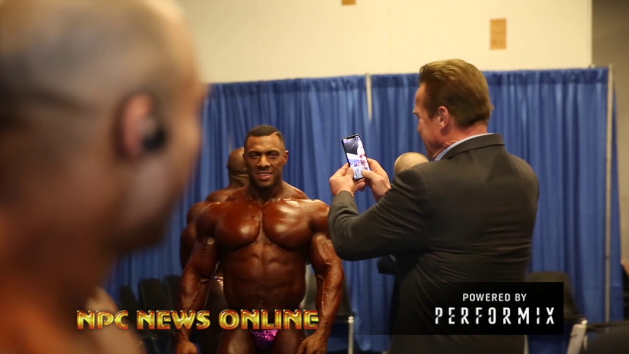 2018 Arnold Classic Bodybuilding Backstage Finals Part 2 - YouTube