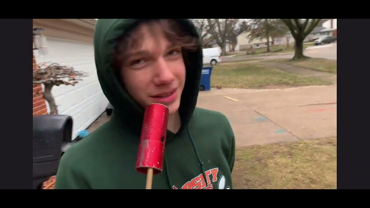 Crazy mini bike tricks - YouTube