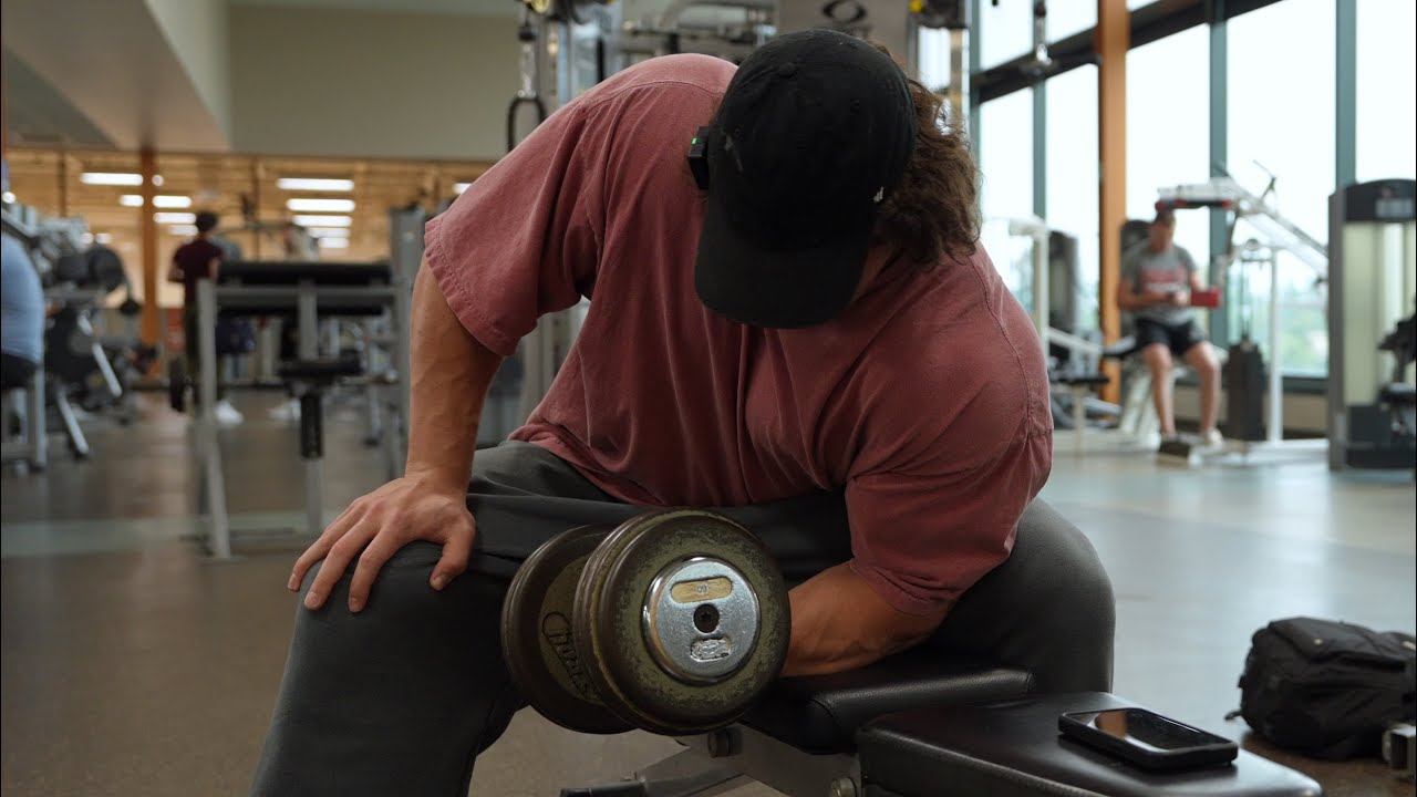 The Bulk Day 10 - Forearms and Calves - YouTube