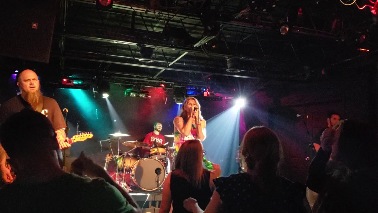 Red Hannah - Highway to Hell(ACDC Cover) - YouTube