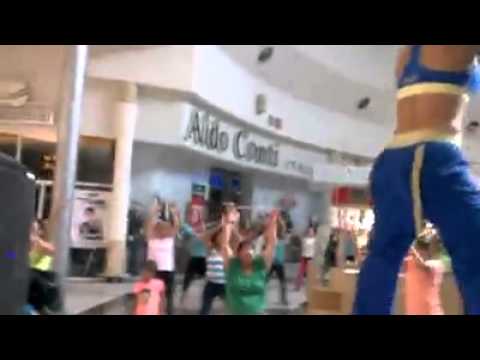 ALMA BECERRA ZUMBA....GLORIA!! - YouTube