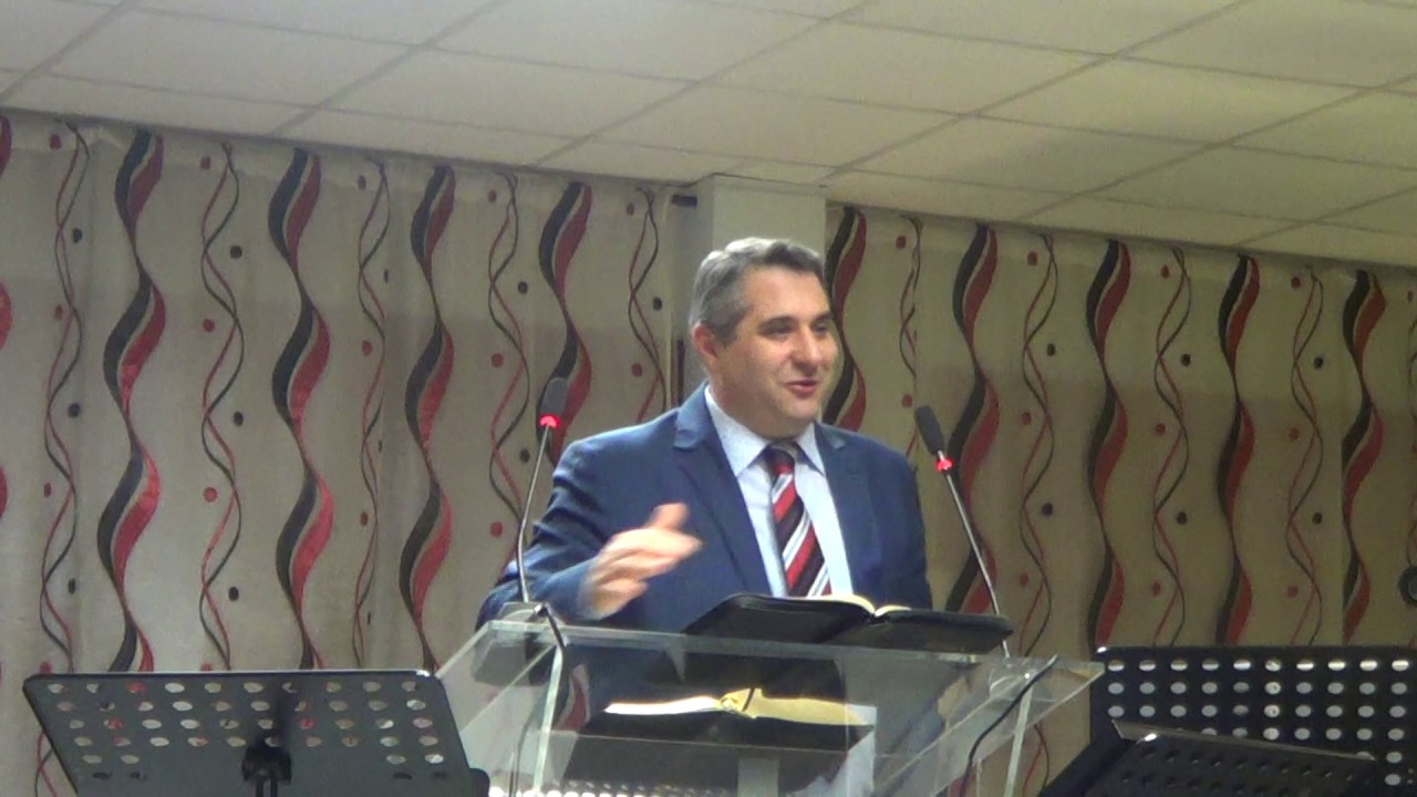 Pastore Robert Popescu pred. "Purificarsi" - YouTube