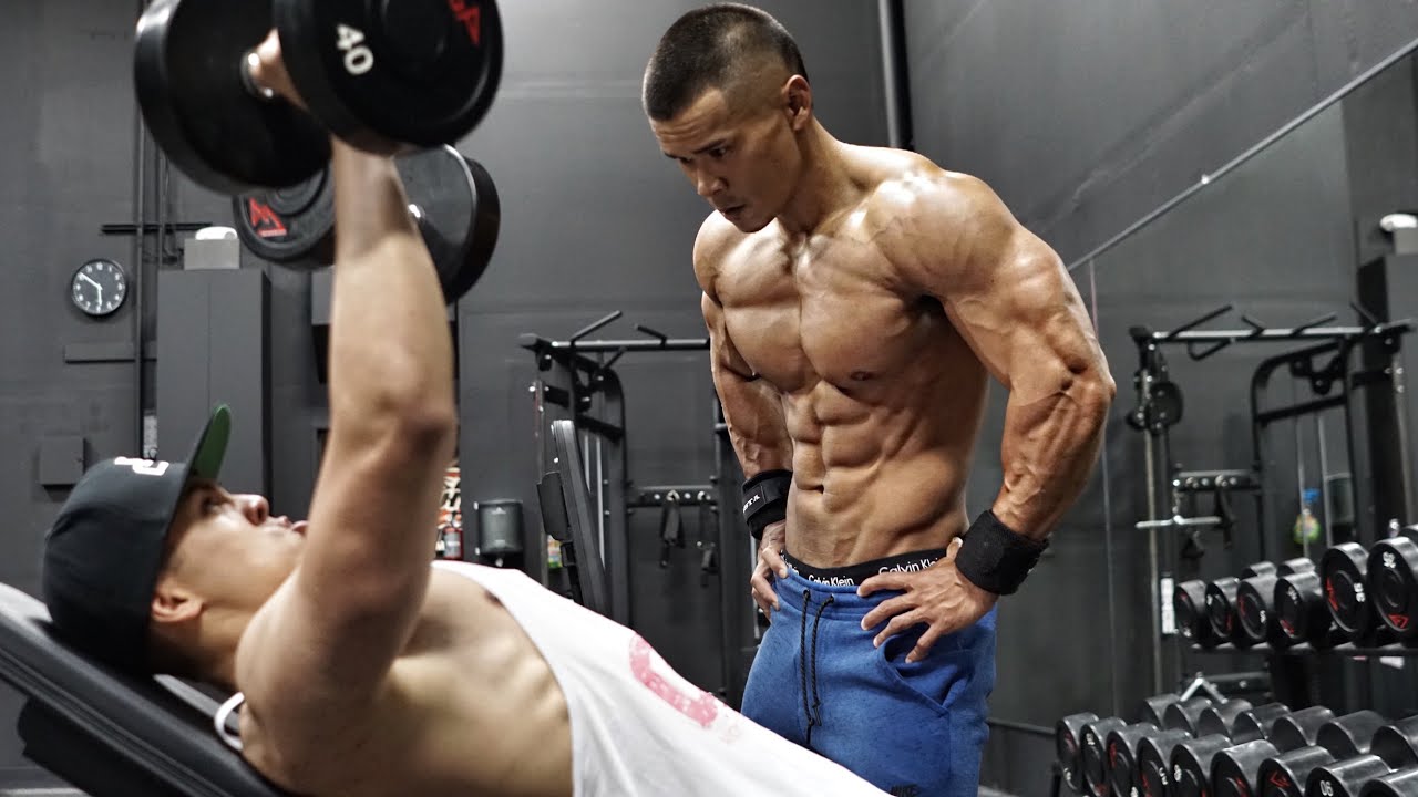 Train With The Online Coach - YouTube